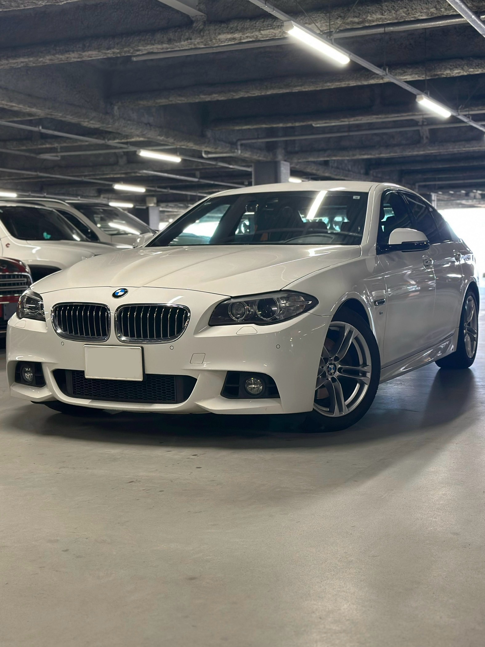 2013 BMW 528i M Sport - Velox Auto